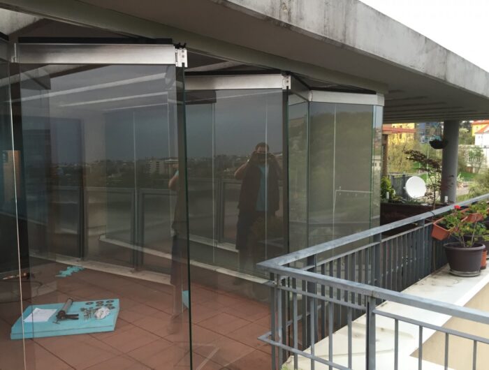 Bezrámové zasklení Patio Liberty Deluxe a dveře | Karásek